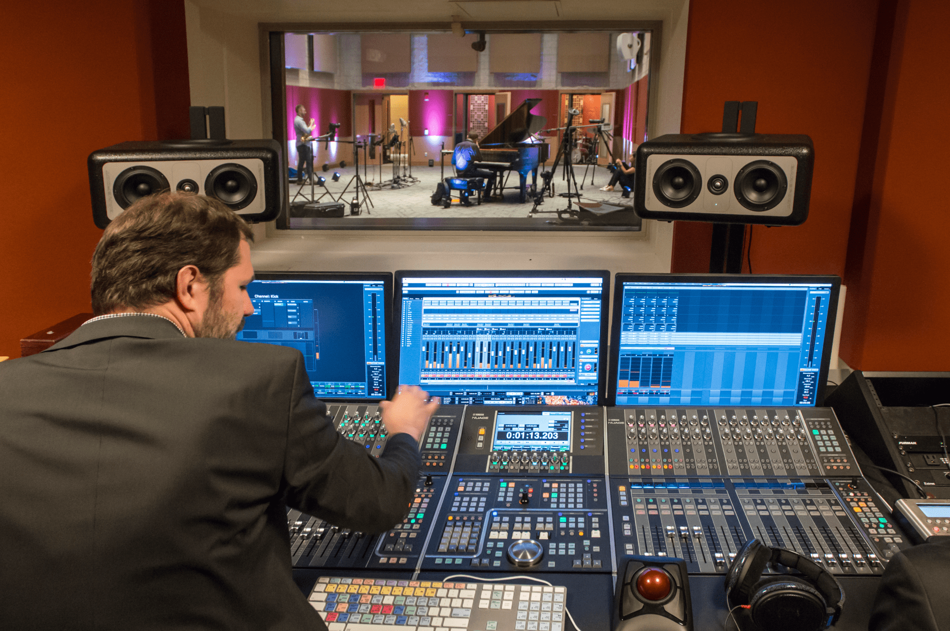 On Campus - NECMusic