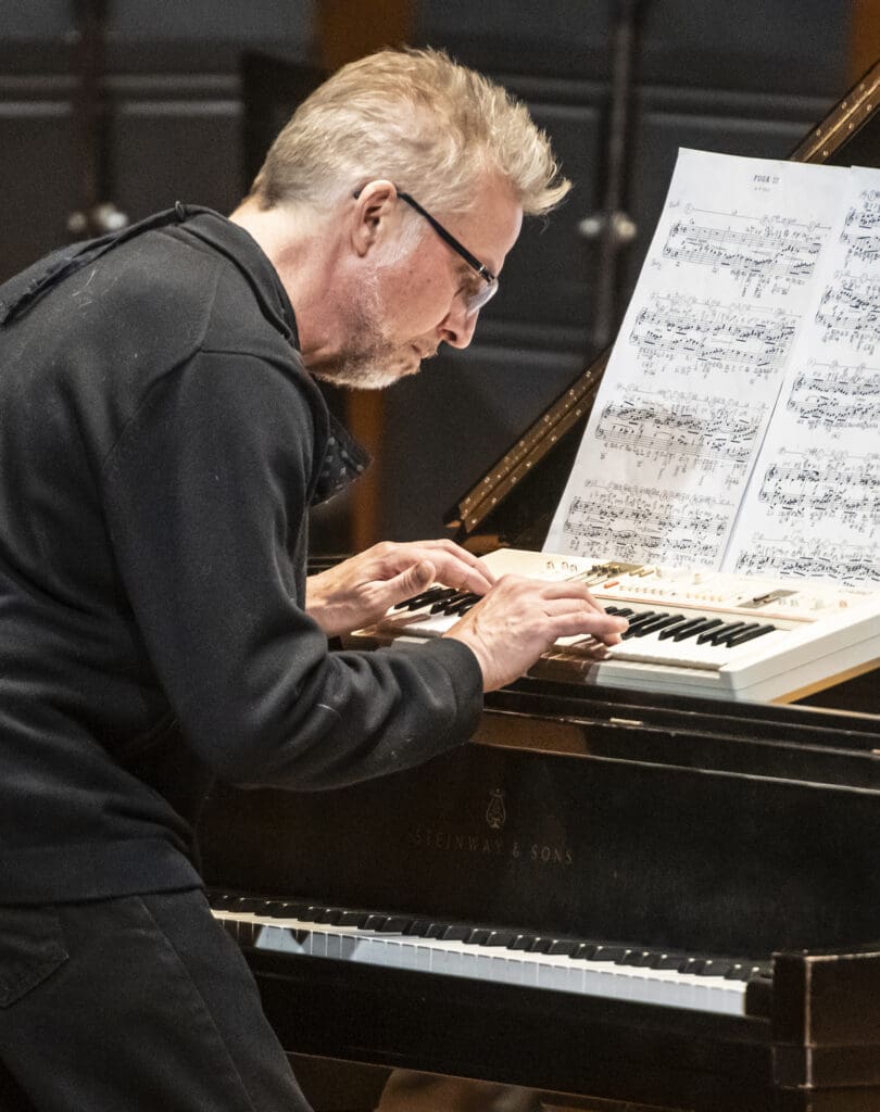 Benjamin Schwendener - NECMusic
