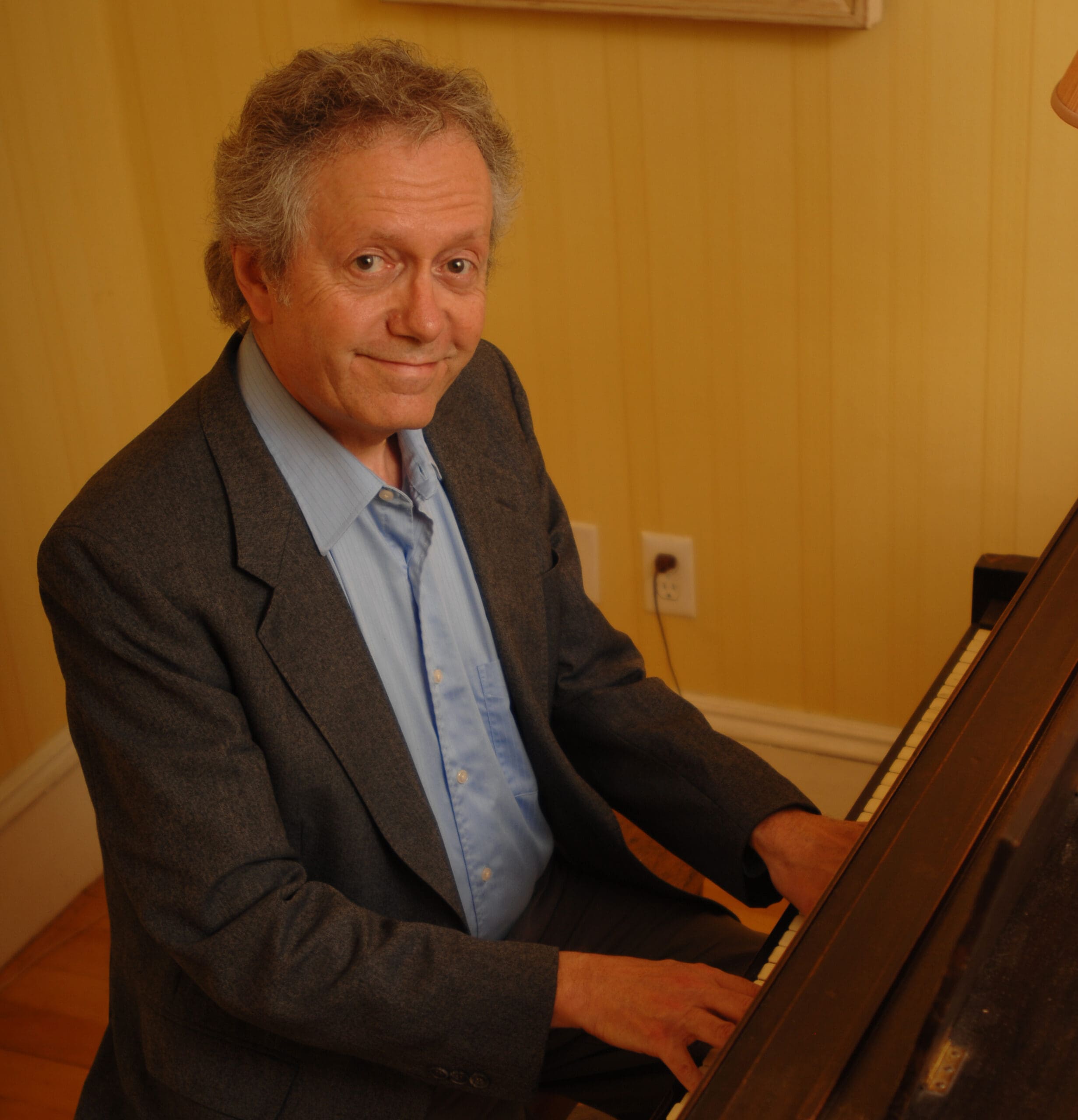 Stephen Savage - NECMusic