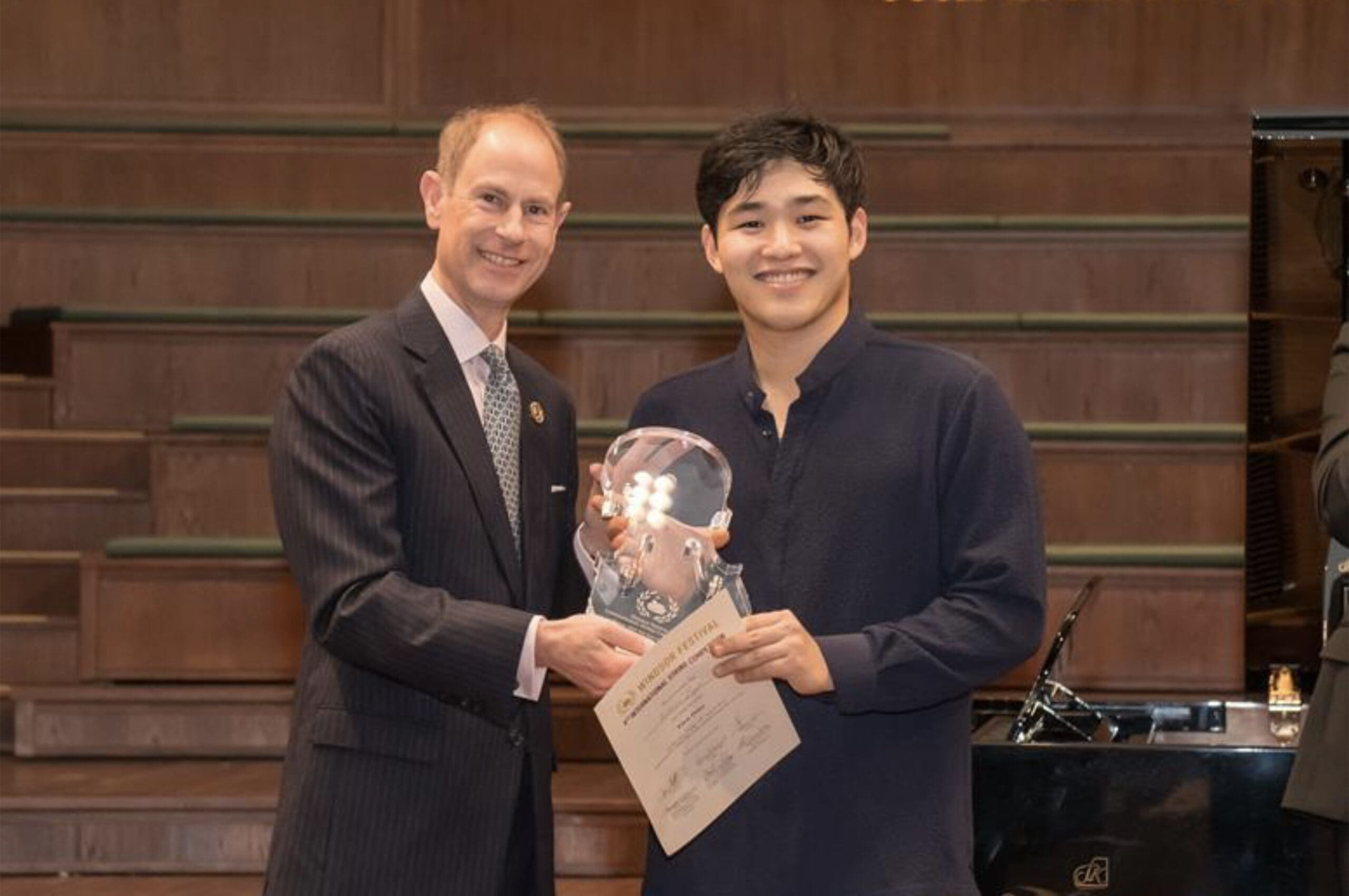 Cellist Andrew Byun ’25 GD Wins First Prize at Windsor Festival ...